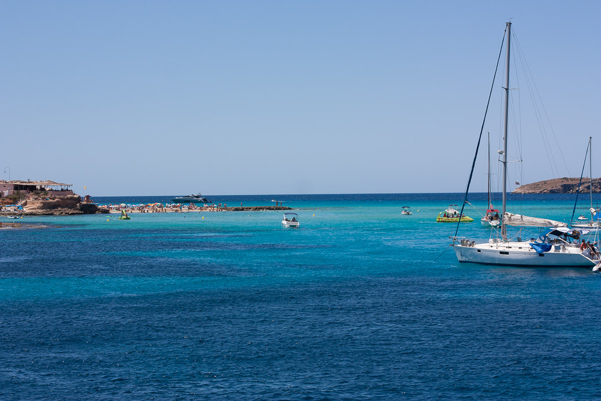 6 Ideas: A guide to Platges de Comte (Cala Conta - Ibiza)